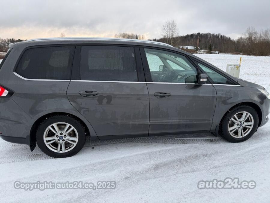 Grey Ford Galaxy 2016 in Tallinn, with an engine capacity of 2.00 L and mileage of 225 thousand km for 10000 €, photo 4 on AUTOMOTO.COM.LV