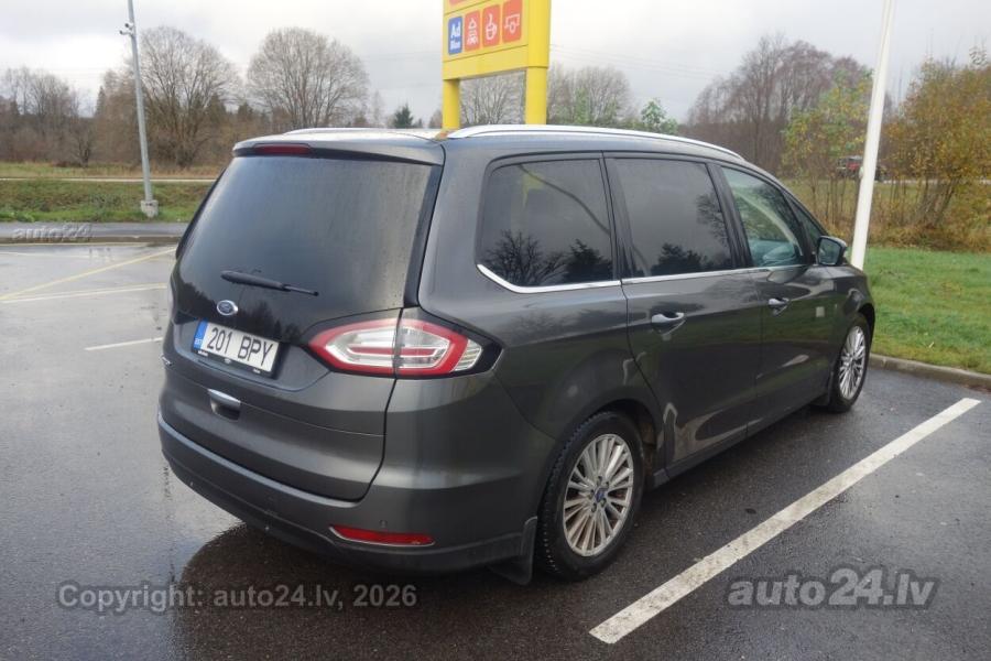 Pelēks Ford Galaxy 2016 Tallina, ar dzinēja tilpumu 1.50 L un nobraukumu 187 tūkst. km par 9000 €, foto 5 vietnē AUTOMOTO.COM.LV