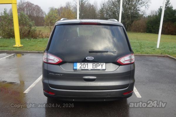 Pelēks Ford Galaxy 2016 Tallina, ar dzinēja tilpumu 1.50 L un nobraukumu 187 tūkst. km par 9000 €, foto 5 vietnē AUTOMOTO.COM.LV