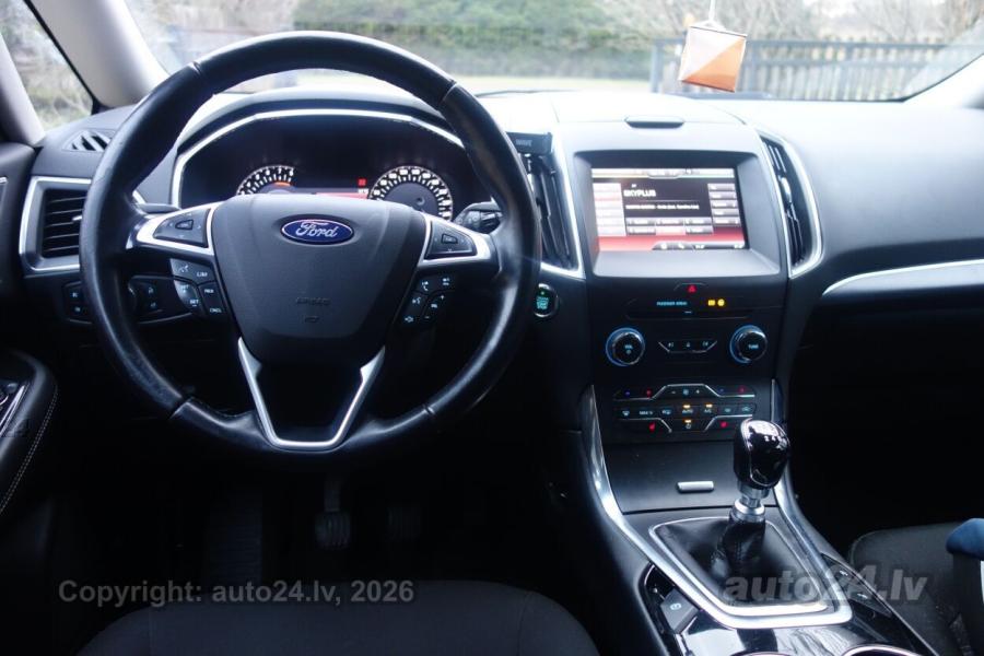 Pelēks Ford Galaxy 2016 Tallina, ar dzinēja tilpumu 1.50 L un nobraukumu 187 tūkst. km par 9000 €, foto 15 vietnē AUTOMOTO.COM.LV
