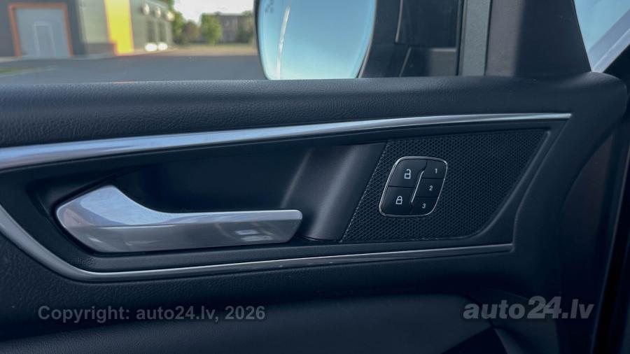 Pelēks Ford Galaxy 2016 Kuresāre, ar dzinēja tilpumu 2.00 L un nobraukumu 205 tūkst. km par 13990 €, foto 24 vietnē AUTOMOTO.COM.LV