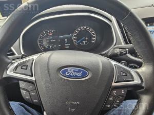 Grey Ford Galaxy 2016 in Riga, with an engine capacity of 2.00 L and mileage of 298 thousand km for 11999 €, photo 9 on AUTOMOTO.COM.LV