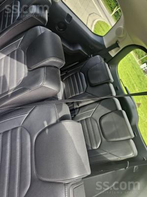 Grey Ford Galaxy 2016 in Riga, with an engine capacity of 2.00 L and mileage of 298 thousand km for 11999 €, photo 13 on AUTOMOTO.COM.LV