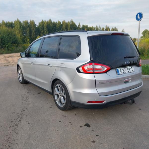 Grey Ford Galaxy 2016 in Tartu, with an engine capacity of 2.00 L and mileage of 271 thousand km for 12500 €, photo 3 on AUTOMOTO.COM.LV