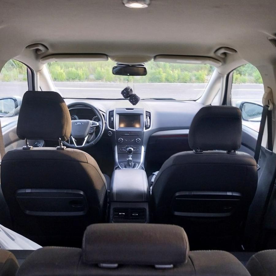 Pelēks Ford Galaxy 2016 Tartu, ar dzinēja tilpumu 2.00 L un nobraukumu 271 tūkst. km par 12500 €, foto 25 vietnē AUTOMOTO.COM.LV