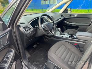 Grey Ford Galaxy 2016 in Paide, with an engine capacity of 2.00 L and mileage of 209 thousand km for 9990 €, photo 12 on AUTOMOTO.COM.LV