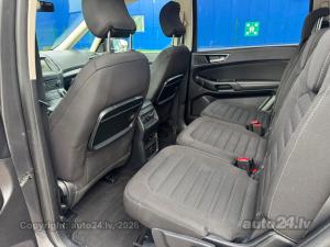 Grey Ford Galaxy 2016 in Paide, with an engine capacity of 2.00 L and mileage of 209 thousand km for 9990 €, photo 13 on AUTOMOTO.COM.LV