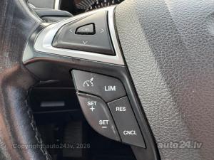 Grey Ford Galaxy 2016 in Paide, with an engine capacity of 2.00 L and mileage of 209 thousand km for 9990 €, photo 19 on AUTOMOTO.COM.LV