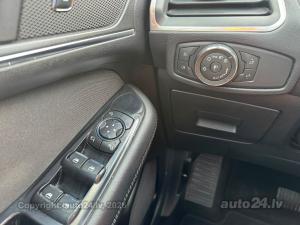 Grey Ford Galaxy 2016 in Paide, with an engine capacity of 2.00 L and mileage of 209 thousand km for 9990 €, photo 21 on AUTOMOTO.COM.LV
