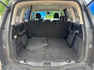 Grey Ford Galaxy 2016 in Paide, with an engine capacity of 2.00 L and mileage of 209 thousand km for 9990 €, photo 22 on AUTOMOTO.COM.LV
