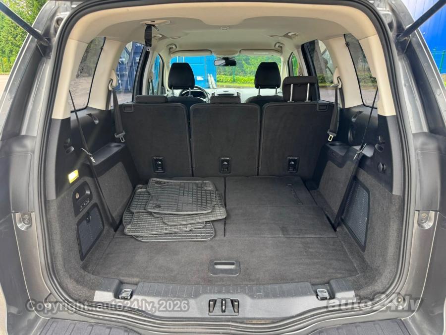 Grey Ford Galaxy 2016 in Paide, with an engine capacity of 2.00 L and mileage of 209 thousand km for 9990 €, photo 22 on AUTOMOTO.COM.LV