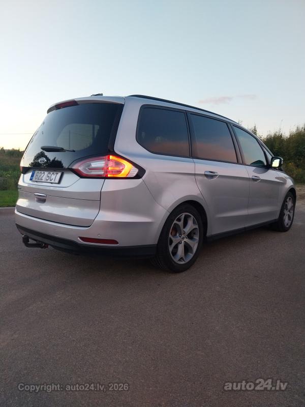 Ford Galaxy 2016 Tartu vietnē Pelēks Ford Galaxy 2016 Tartu, ar dzinēja tilpumu 2.00 L un nobraukumu 273 tūkst. km par 10500 €, foto 5 vietnē AUTOMOTO.COM.LV
