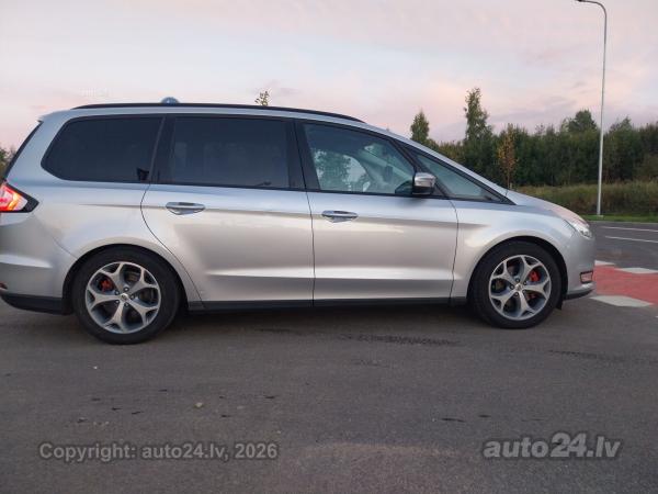 Ford Galaxy 2016 Tartu vietnē Pelēks Ford Galaxy 2016 Tartu, ar dzinēja tilpumu 2.00 L un nobraukumu 273 tūkst. km par 10500 €, foto 6 vietnē AUTOMOTO.COM.LV