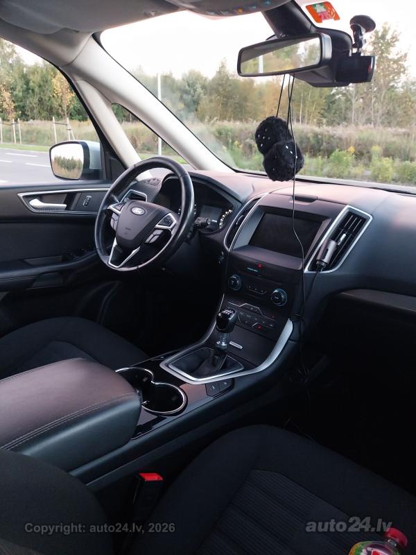 Ford Galaxy 2016 Tartu vietnē Pelēks Ford Galaxy 2016 Tartu, ar dzinēja tilpumu 2.00 L un nobraukumu 273 tūkst. km par 10500 €, foto 10 vietnē AUTOMOTO.COM.LV