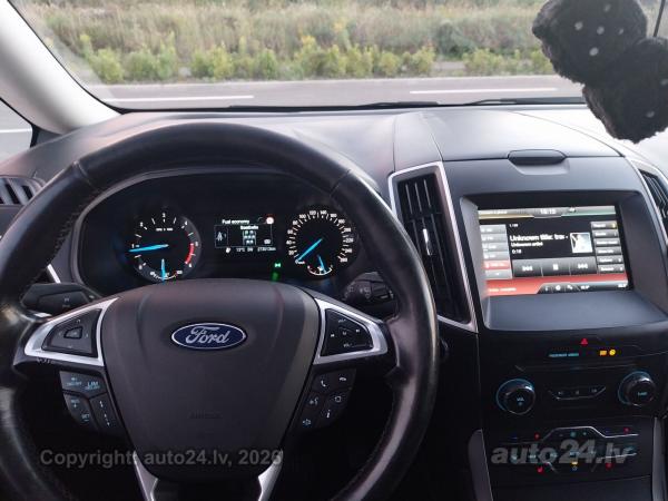 Ford Galaxy 2016 Tartu vietnē Pelēks Ford Galaxy 2016 Tartu, ar dzinēja tilpumu 2.00 L un nobraukumu 273 tūkst. km par 10500 €, foto 11 vietnē AUTOMOTO.COM.LV
