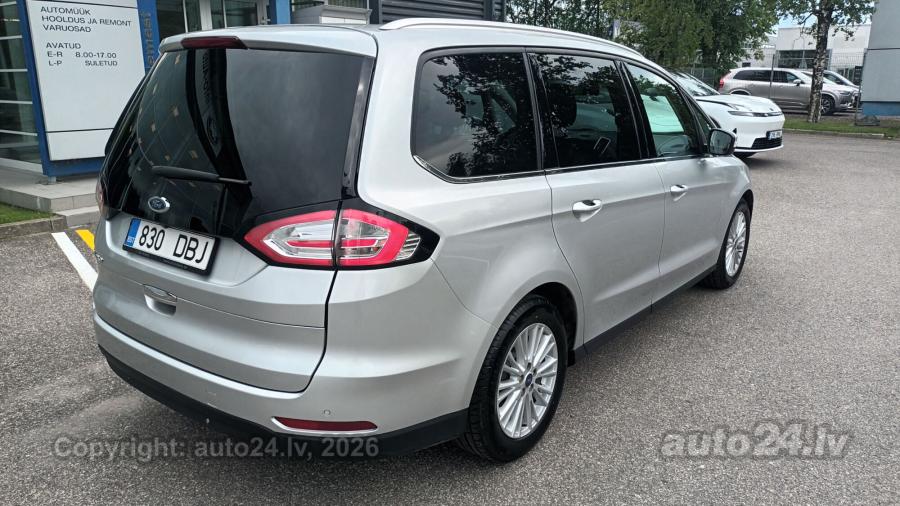 Pelēks Ford Galaxy 2017 Pērnava, ar dzinēja tilpumu 2.00 L un nobraukumu 224 tūkst. km par 9900 €, foto 3 vietnē AUTOMOTO.COM.LV