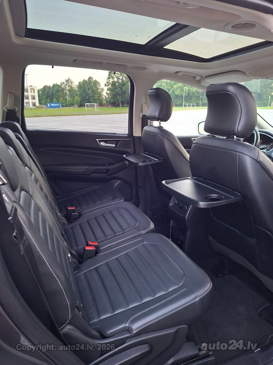 Grey Ford Galaxy 2017 in Tartu, with an engine capacity of 2.00 L and mileage of 195 thousand km for 12499 €, photo 13 on AUTOMOTO.COM.LV
