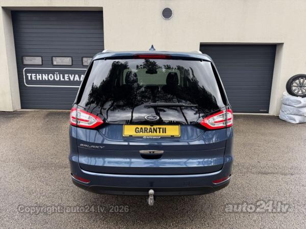 Pelēks Ford Galaxy 2022 Pērnava, ar dzinēja tilpumu 2.00 L un nobraukumu 165 tūkst. km par 26990 €, foto 4 vietnē AUTOMOTO.COM.LV
