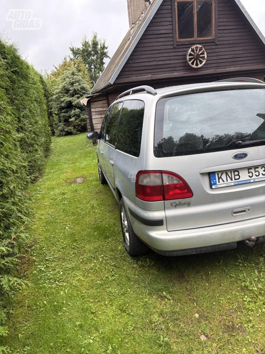 Ford Galaxy 2004 in Vilnius, with an engine capacity of 1.90 L and mileage of 400 thousand km for 1100 €, photo 3 on AUTOMOTO.COM.LV