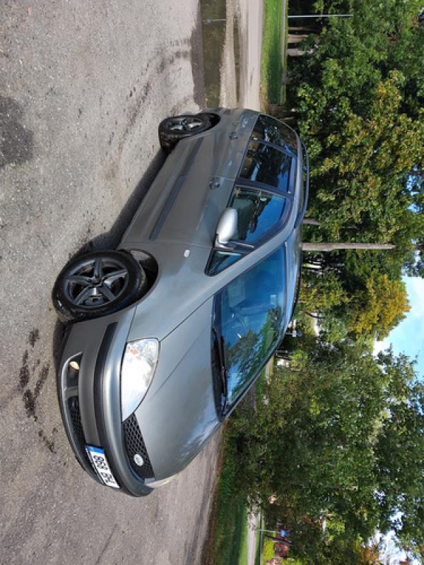 Ford Galaxy 2002 Narva vietnÄ Ford Galaxy 2002 Narva, ar dzinÄja tilpumu 1.90 L un nobraukumu 261 tÅ«kst. km par 2000 ā¬, foto 4 vietnÄ AUTOMOTO.COM.LV