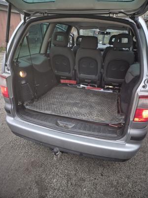 Ford Galaxy 2003 Tallina, ar dzinēja tilpumu 1.90 L un nobraukumu 251 tūkst. km par 2200 €, foto 9 vietnē AUTOMOTO.COM.LV