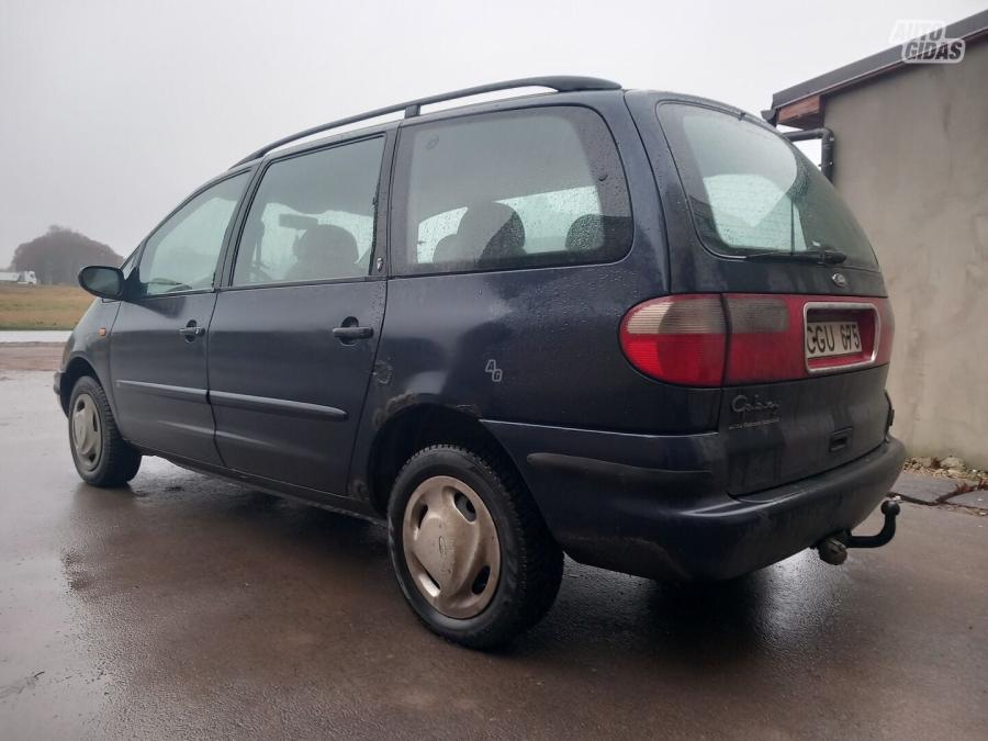 Ford Galaxy 1996 Šauļi, ar dzinēja tilpumu 2.00 L un nobraukumu 290 tūkst. km par 299 €, foto 3 vietnē AUTOMOTO.COM.LV