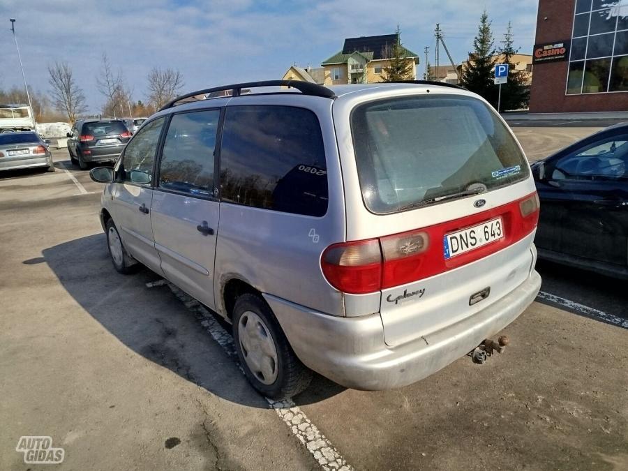 Ford Galaxy 1996 in Panevezys, with an engine capacity of 1.90 L and mileage of 290 thousand km for 750 €, photo 4 on AUTOMOTO.COM.LV