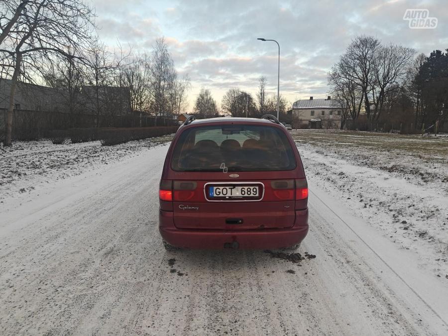 Ford Galaxy 1998 in Jonava, with an engine capacity of 1.90 L and mileage of 325 thousand km for 1350 €, photo 8 on AUTOMOTO.COM.LV