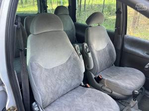 Ford Galaxy 1998 in Pasvalys, with an engine capacity of 2.30 L and mileage of 194 thousand km for 1350 €, photo 13 on AUTOMOTO.COM.LV
