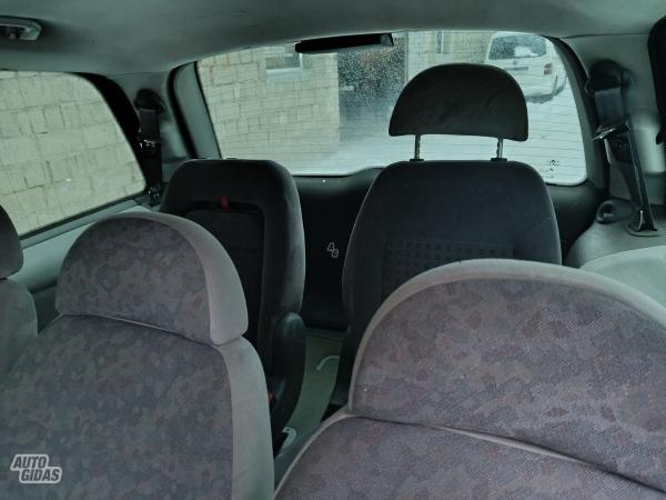 Ford Galaxy 1999 Joniškis, ar dzinēja tilpumu 1.90 L un nobraukumu 430 tūkst. km par 450 €, foto 8 vietnē AUTOMOTO.COM.LV