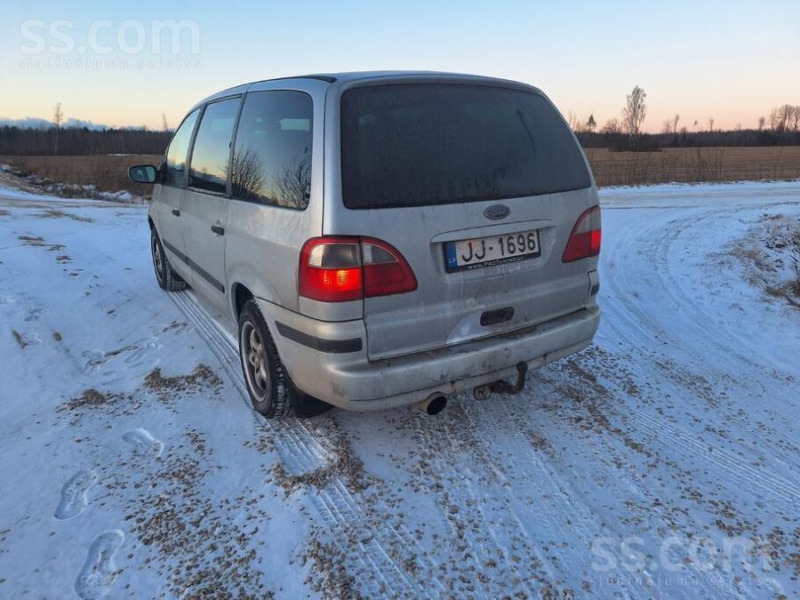 Ford Galaxy 2000 Rīga, ar dzinēja tilpumu 1.90 L un nobraukumu 480 tūkst. km par 1300 €, foto 5 vietnē AUTOMOTO.COM.LV
