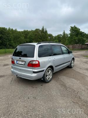 Ford Galaxy 2002 in Liepaja, with an engine capacity of 1.00 L and mileage of 279 thousand km for 790 €, photo 8 on AUTOMOTO.COM.LV