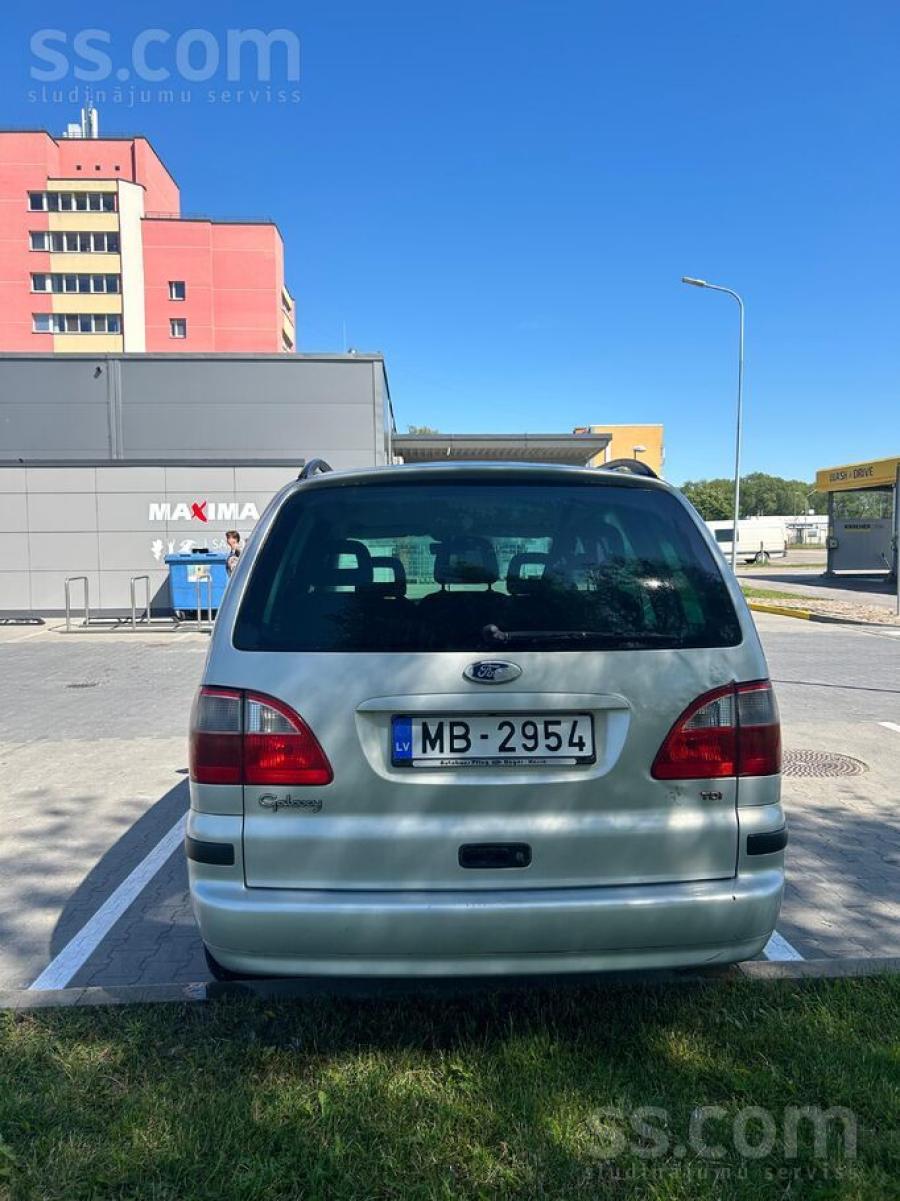 Ford Galaxy 2002 in Liepaja, with an engine capacity of 1.90 L and mileage of 292 thousand km for 1250 €, photo 4 on AUTOMOTO.COM.LV