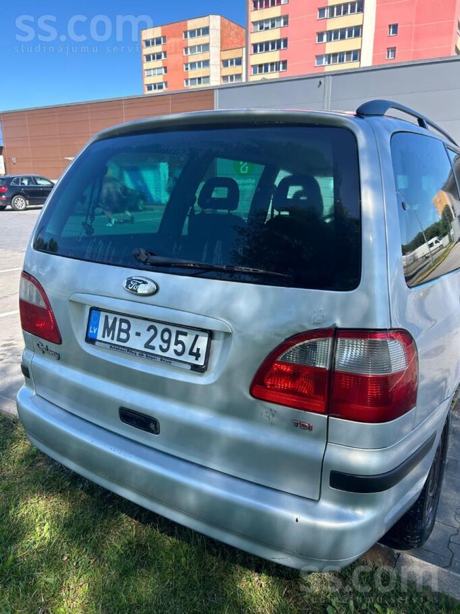Ford Galaxy 2002 in Liepaja, with an engine capacity of 1.90 L and mileage of 292 thousand km for 1250 €, photo 5 on AUTOMOTO.COM.LV