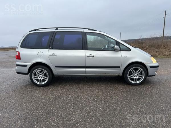 Ford Galaxy 2002 Daugavpils, ar dzinēja tilpumu 1.90 L un nobraukumu 360 tūkst. km par 1150 €, foto 4 vietnē AUTOMOTO.COM.LV