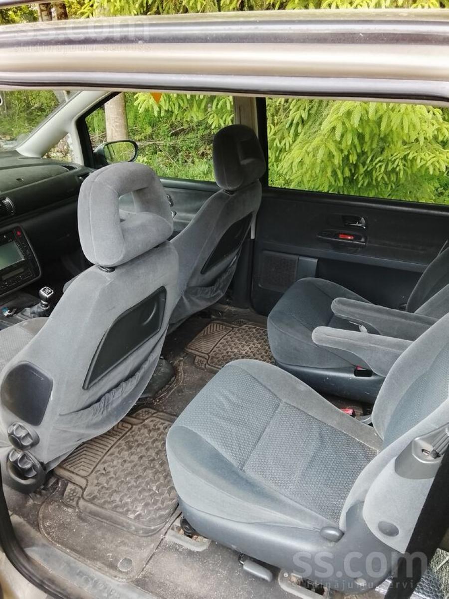 Ford Galaxy 2002 in Riga, with an engine capacity of 2.30 L and mileage of 475 thousand km for 900 €, photo 7 on AUTOMOTO.COM.LV