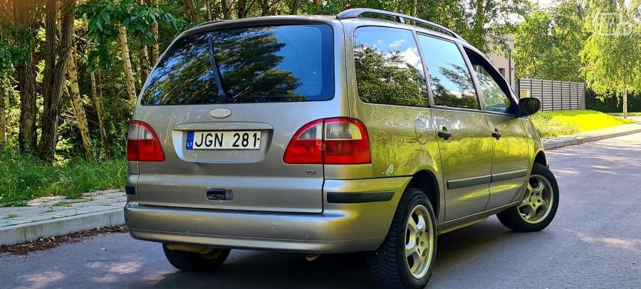 Ford Galaxy 2002 Viļņa, ar dzinēja tilpumu 1.90 L un nobraukumu 284 tūkst. km par 1250 €, foto 4 vietnē AUTOMOTO.COM.LV