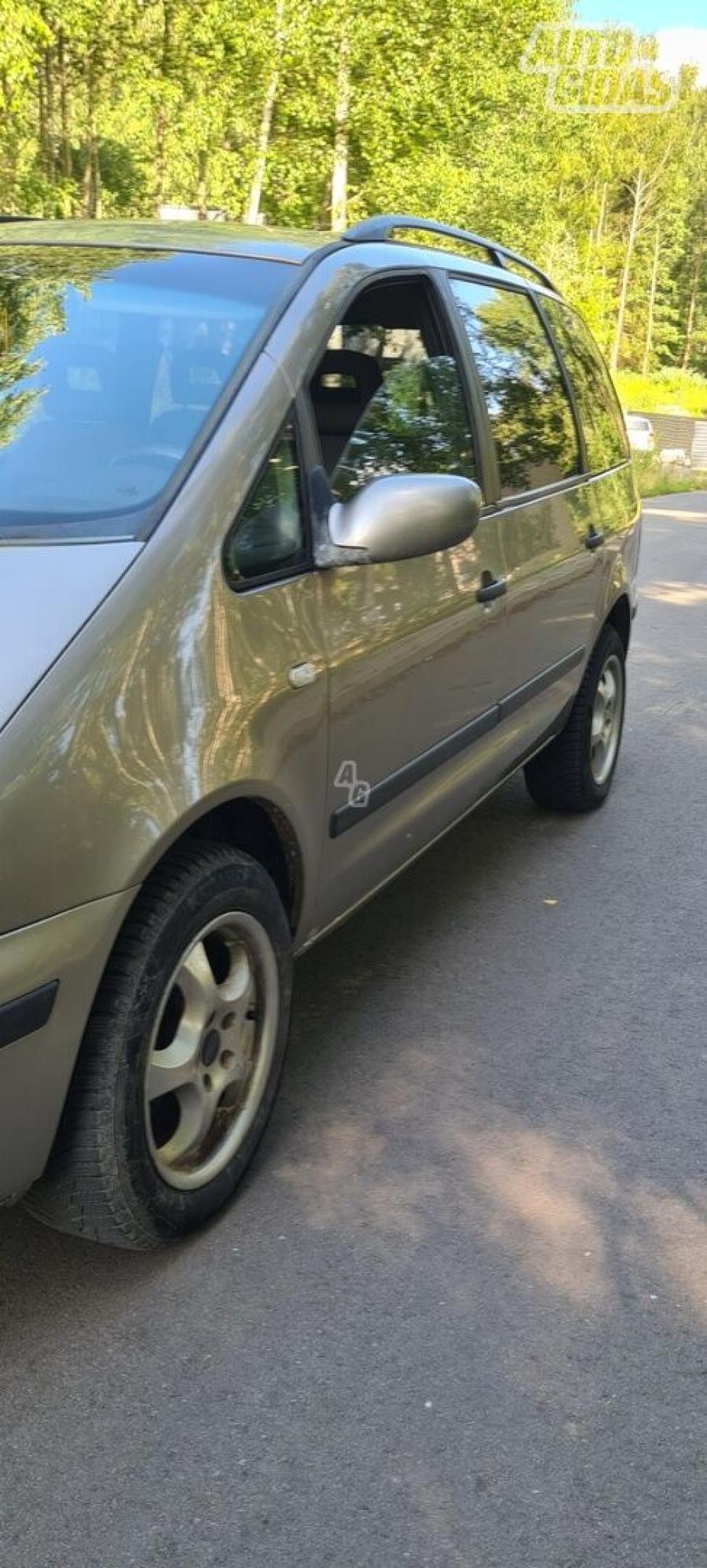 Ford Galaxy 2002 Viļņa, ar dzinēja tilpumu 1.90 L un nobraukumu 284 tūkst. km par 1250 €, foto 27 vietnē AUTOMOTO.COM.LV