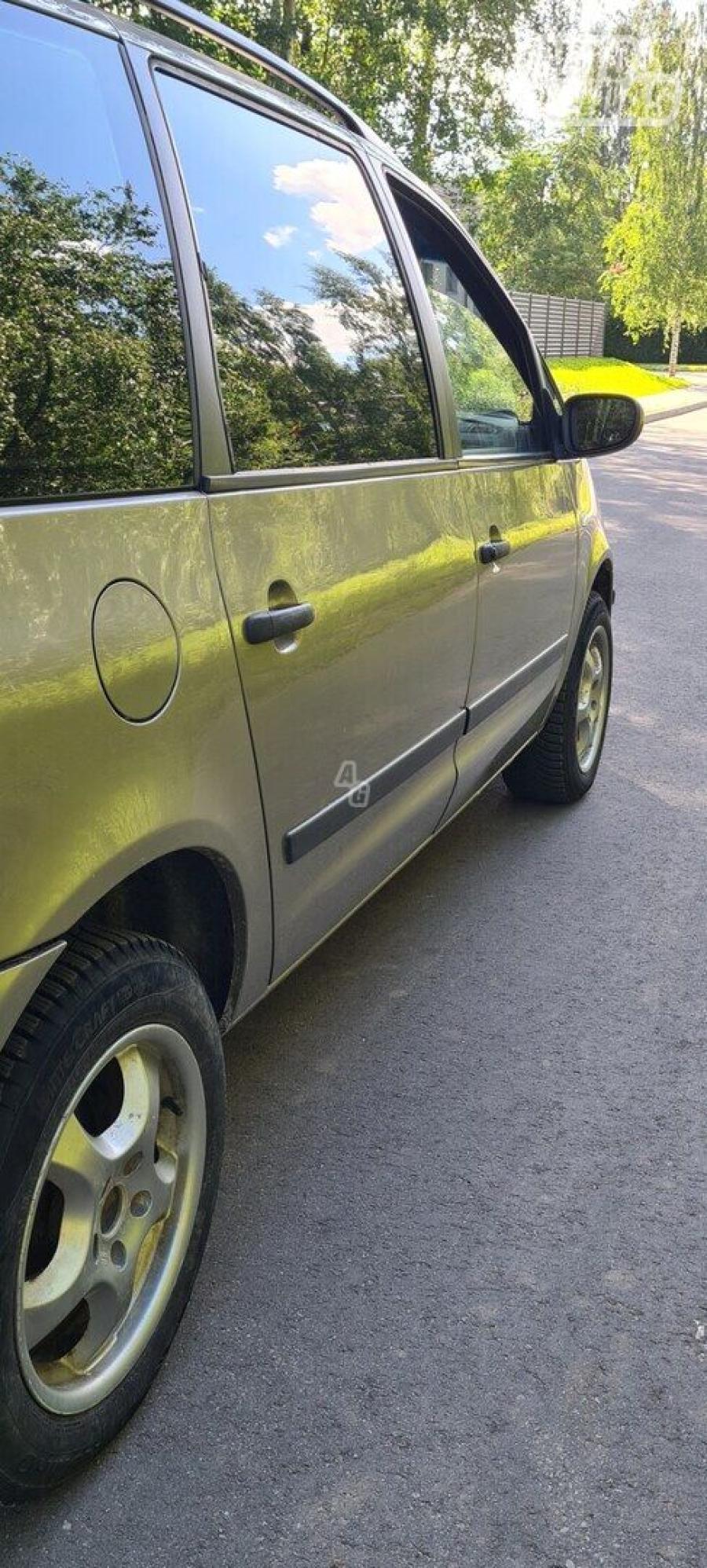 Ford Galaxy 2002 Viļņa, ar dzinēja tilpumu 1.90 L un nobraukumu 284 tūkst. km par 1250 €, foto 28 vietnē AUTOMOTO.COM.LV
