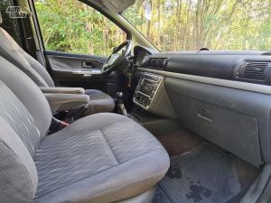 Ford Galaxy 2002 Viļņa, ar dzinēja tilpumu 1.90 L un nobraukumu 284 tūkst. km par 1250 €, foto 35 vietnē AUTOMOTO.COM.LV