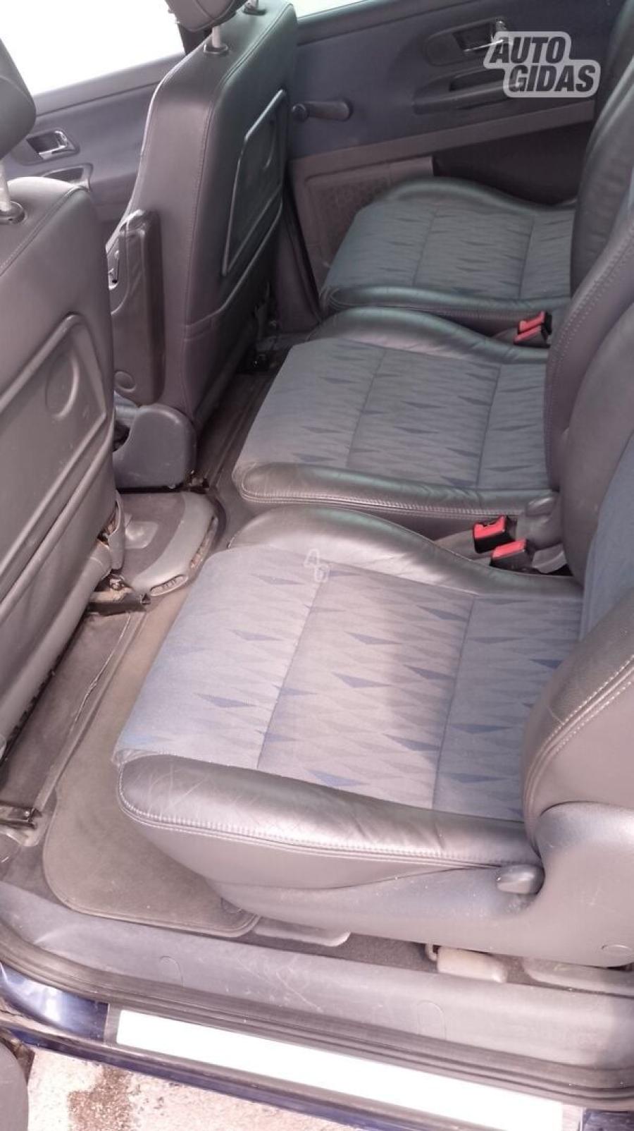 Ford Galaxy 2002 in Kaunas, with an engine capacity of 1.90 L and mileage of 310 thousand km for 1500 €, photo 11 on AUTOMOTO.COM.LV