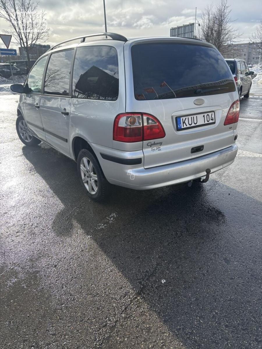 Ford Galaxy 2004 in Klaipeda, with an engine capacity of 1.90 L and mileage of 257 thousand km for 1200 €, photo 4 on AUTOMOTO.COM.LV