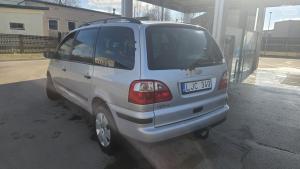 Ford Galaxy 2004 Prienai, ar dzinēja tilpumu 1.90 L un nobraukumu 432 tūkst. km par 1000 €, foto 8 vietnē AUTOMOTO.COM.LV