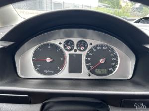 Ford Galaxy 2004 in Siauliai, with an engine capacity of 1.90 L and mileage of 218 thousand km for 1650 €, photo 13 on AUTOMOTO.COM.LV