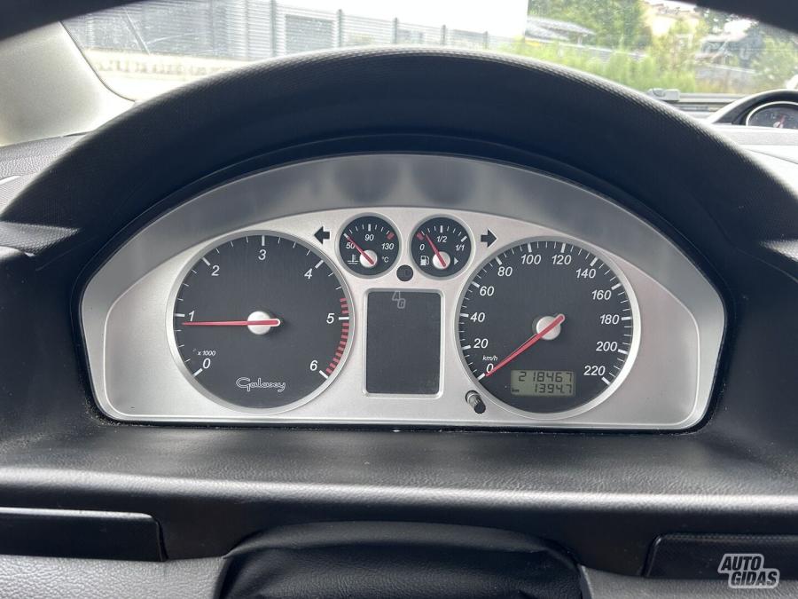 Ford Galaxy 2004 in Siauliai, with an engine capacity of 1.90 L and mileage of 218 thousand km for 1650 €, photo 13 on AUTOMOTO.COM.LV