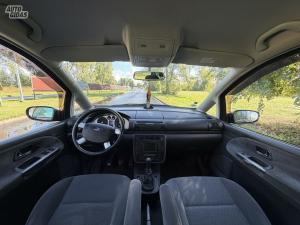 Ford Galaxy 2004 in Klaipeda, with an engine capacity of 1.90 L and mileage of 323 thousand km for 1350 €, photo 6 on AUTOMOTO.COM.LV