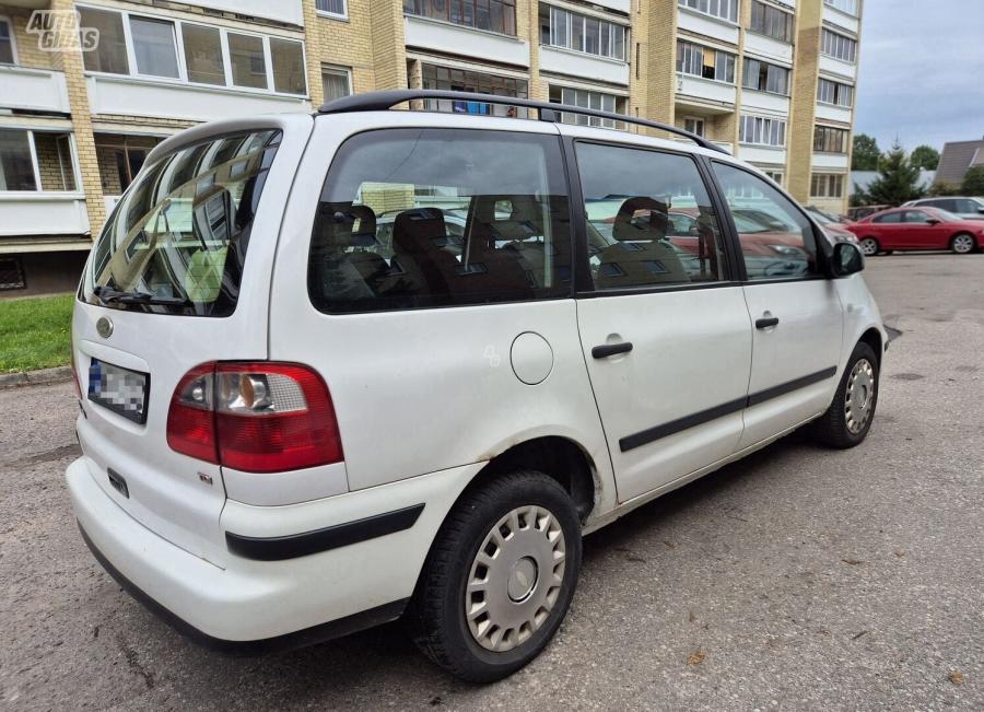 Ford Galaxy 2004 Kauņa, ar dzinēja tilpumu 1.90 L un nobraukumu 301 tūkst. km par 1100 €, foto 4 vietnē AUTOMOTO.COM.LV