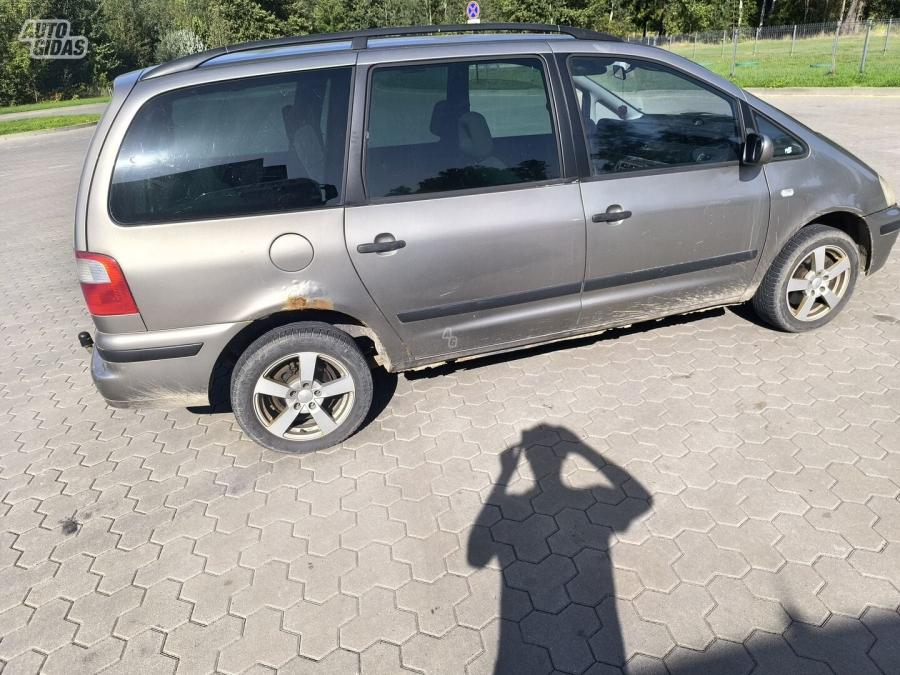 Форд Галакси 2004 в Каунас, объемом двигателя 1.90 л и пробегом 460 тыс. км за 690 €, фото 5 на AUTOMOTO.COM.LV