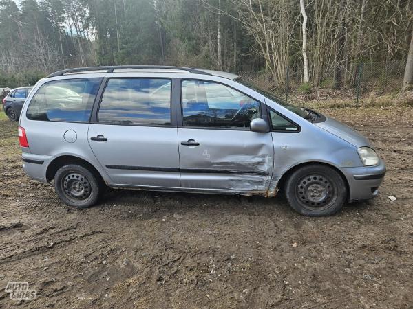 Ford Galaxy 2005 Prienai, ar dzinēja tilpumu 1.90 L un nobraukumu 412 tūkst. km par 450 €, foto 6 vietnē AUTOMOTO.COM.LV