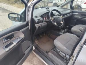 Ford Galaxy 2005 in Riga, with an engine capacity of 1.90 L and mileage of 397 thousand km for 1455 €, photo 10 on AUTOMOTO.COM.LV